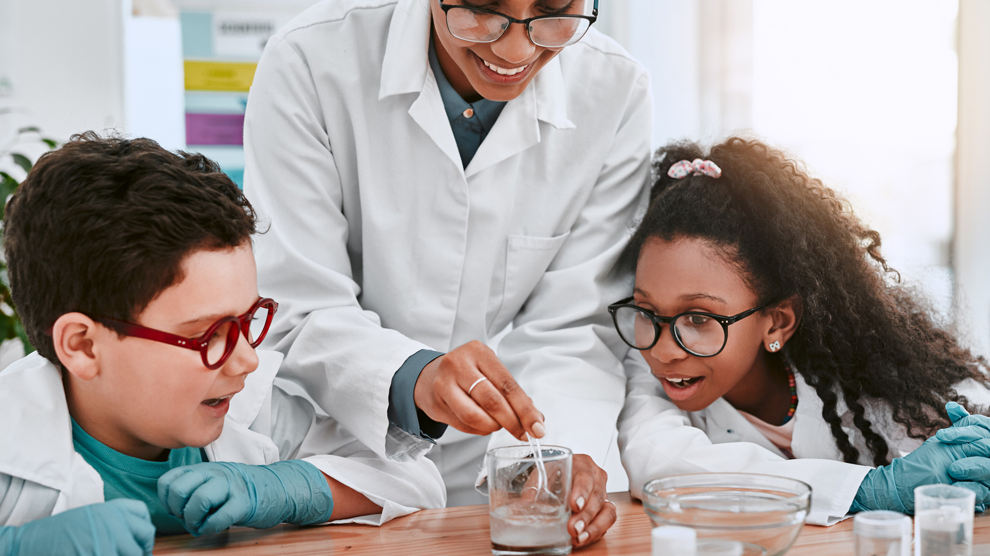 Four Simple STEM Experiments to Try Indoors | National Inventors Hall ...