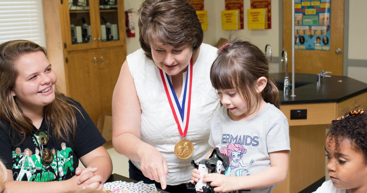 Thank You for Promoting STEM Role Models | National Inventors Hall of Fame®