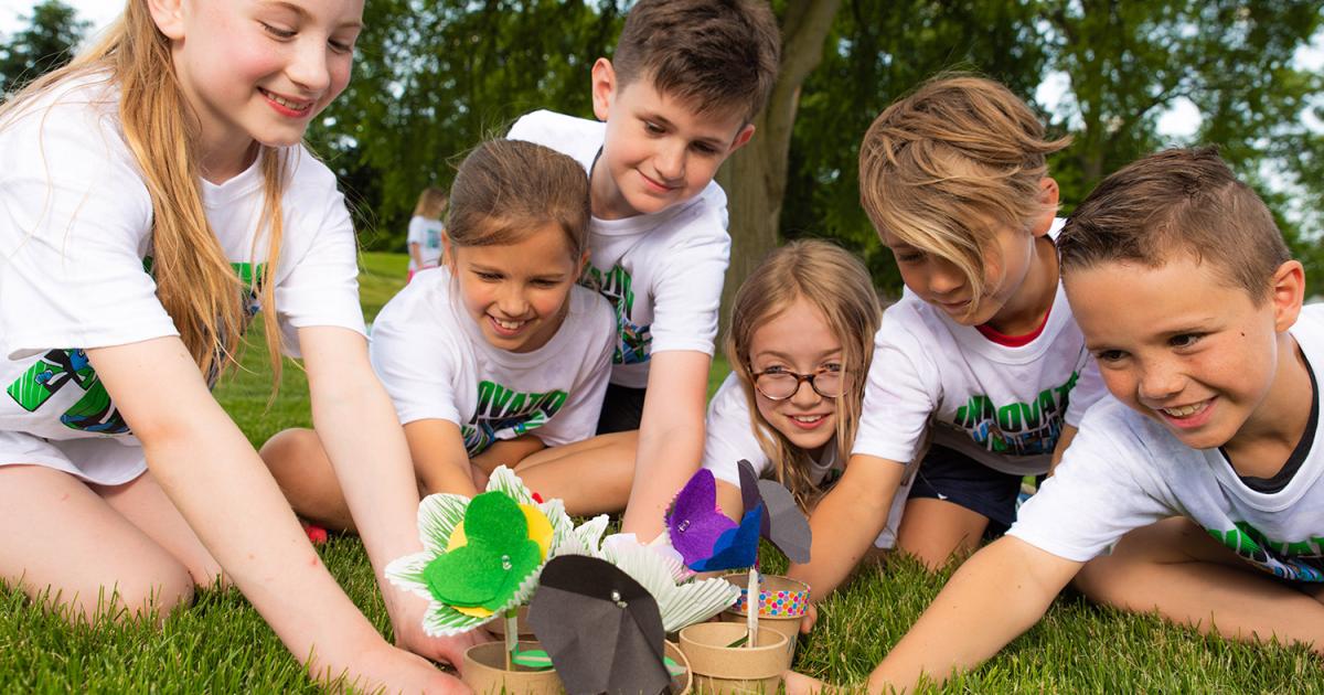 Collaborating with Friends at Camp Invention | National Inventors Hall ...