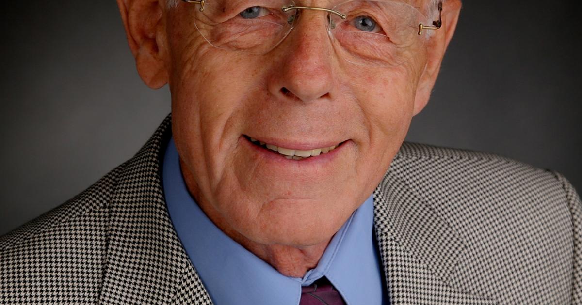 NIHF Inductee Gerhard Sessler and Electronic Microphone History